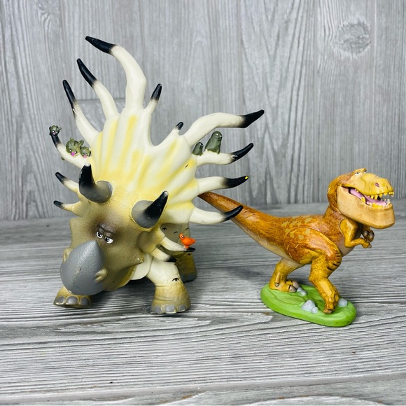 Disney | Toys | Disney The Good Dinosaur Forrest Woodbush Action Figure ...